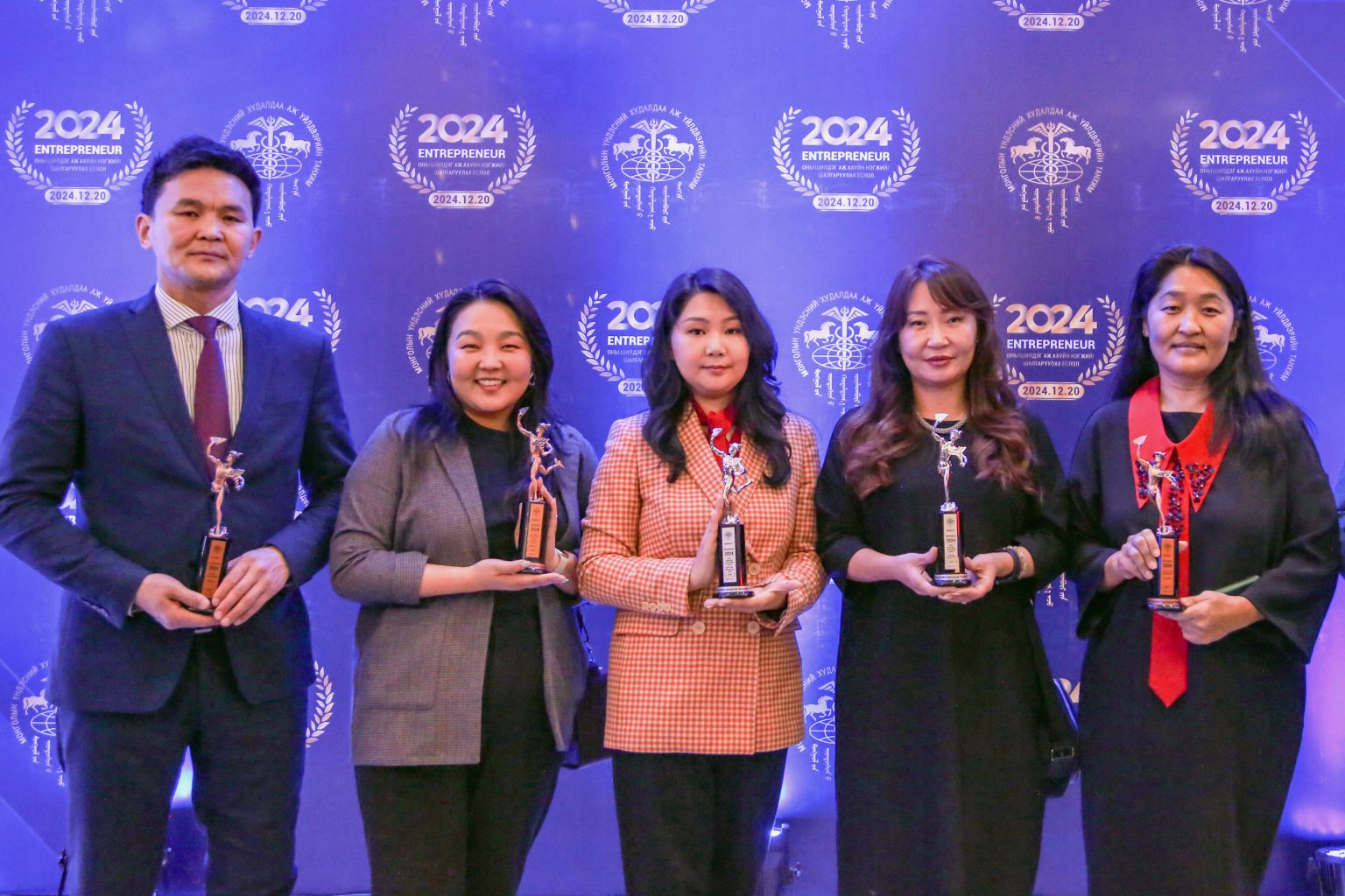 М Си Эс Группийн таван компани 2024 оны “Энтрепренер” ээр шалгарлаа